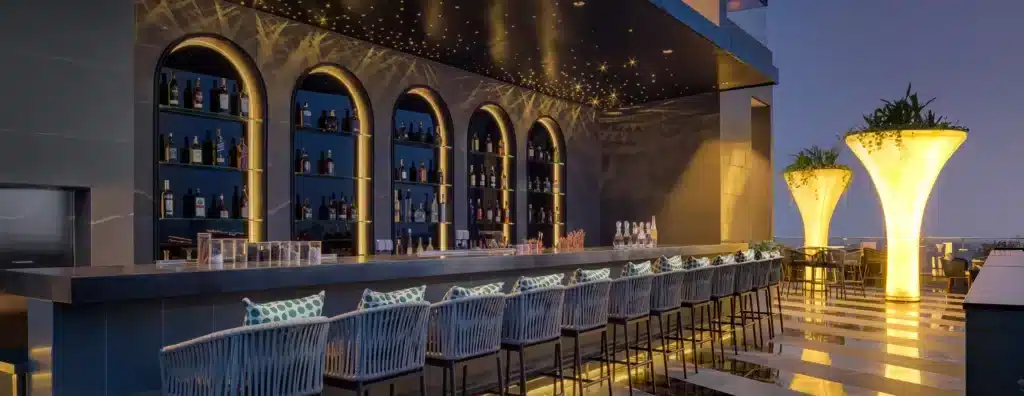 Nhà hàng HighGround Sky Bar | Campuchia - Phong cách Phương tây